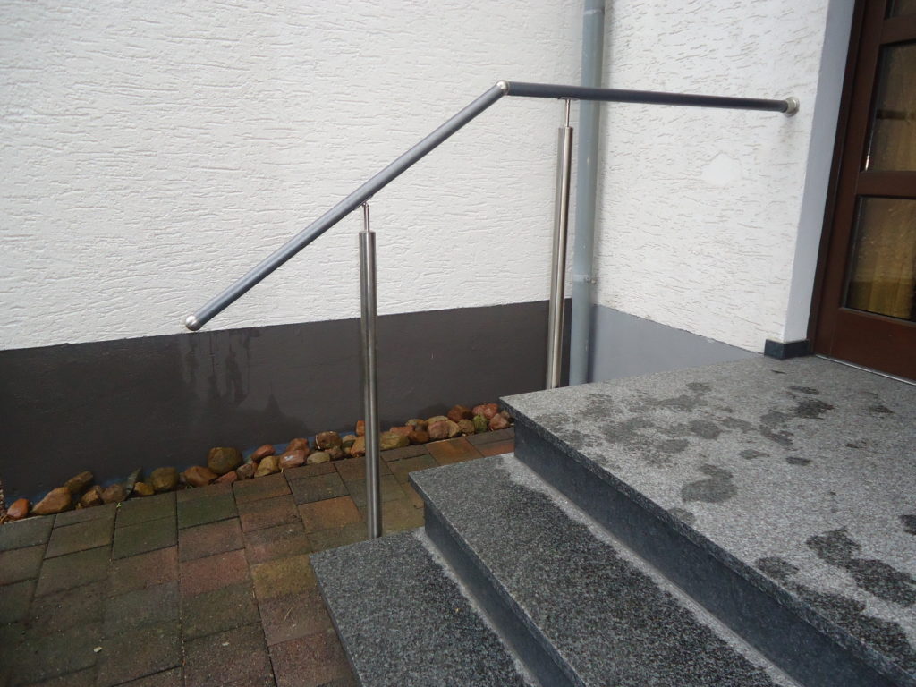 Handlauf außen - Röhren Wohnideen